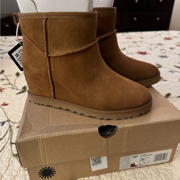 UGG | Shoes | Nwt Ugg Classic Femme Mini With Wedge Heel | Poshmark